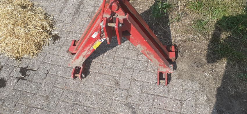 Accoord bok achter in hef oude trekker??