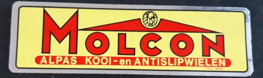 Te koop: Sticker MOLCON voor op dubbelluchtvelgen
