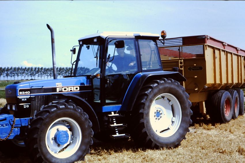 Foto Ford TW 25 #1318679