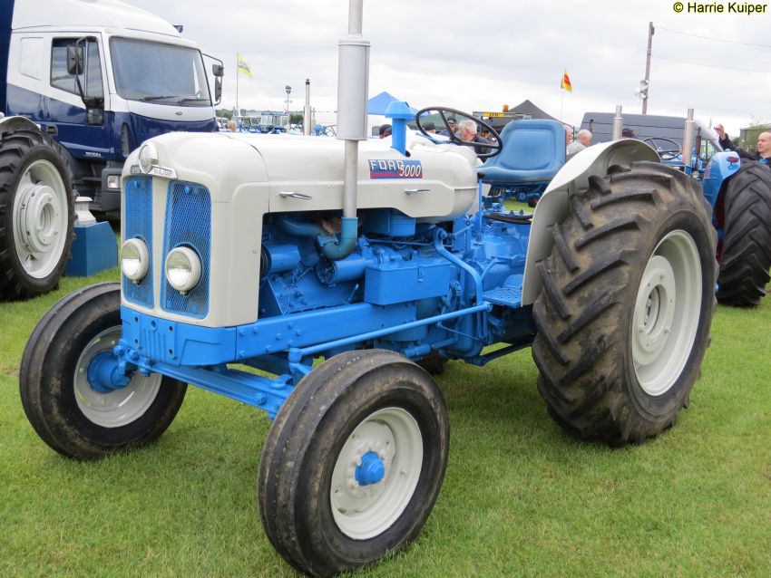 Foto County Super Six #1394753