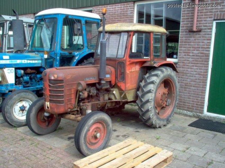 Foto Zetor 4511 van Rietman Mechanisatie