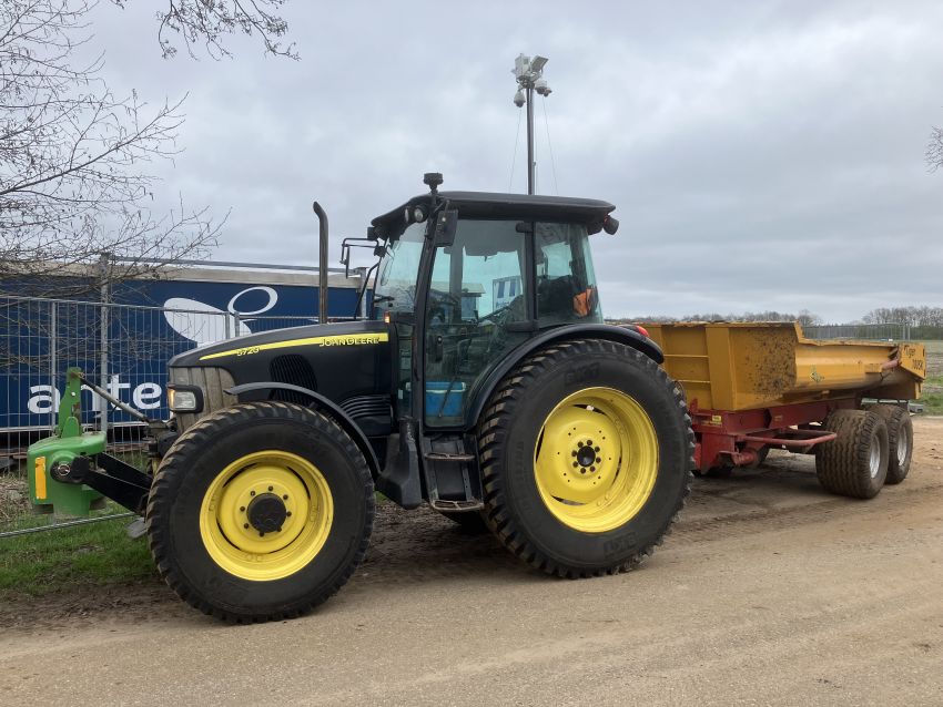 Foto John Deere 5720 van Jansen