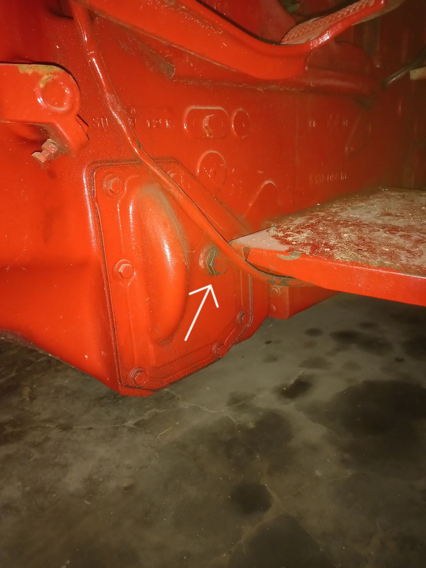 International 724 - Hoeveel liter versnellingsbak olie? iemand beugel ...