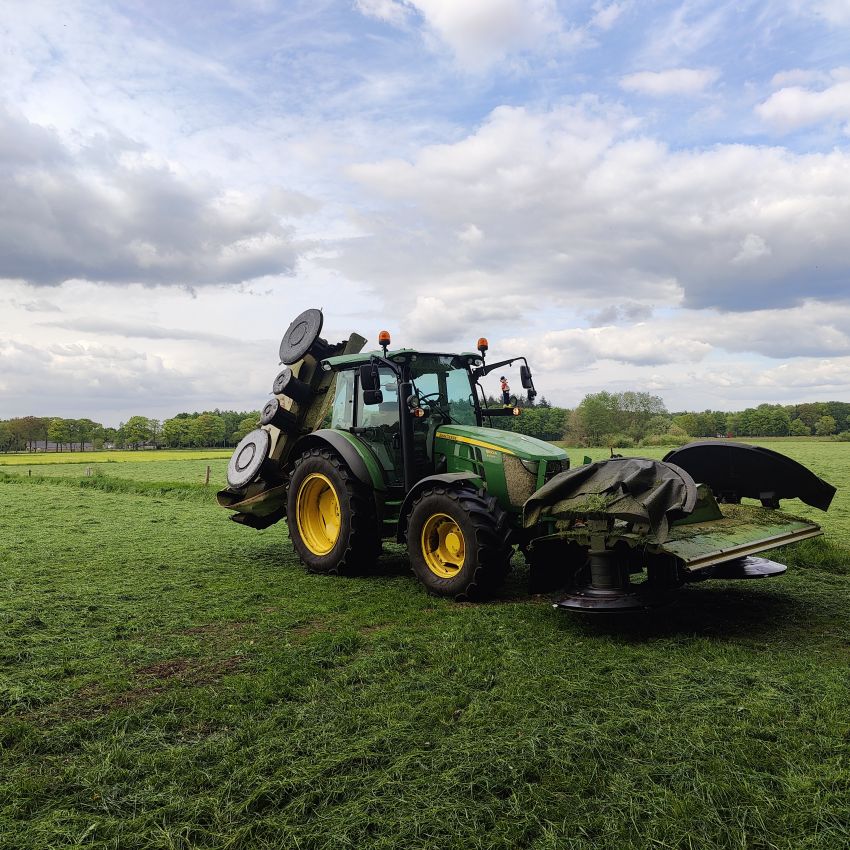 Grootste gedeelte eerste snede eraf