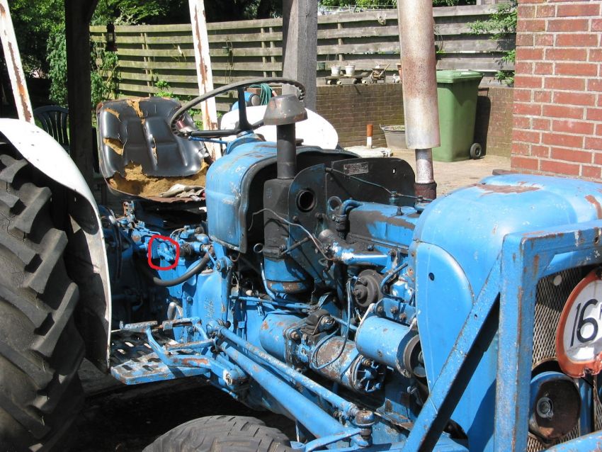 Fordson Super Dexta - Hef inrichting heft niet hoger dan 30cm