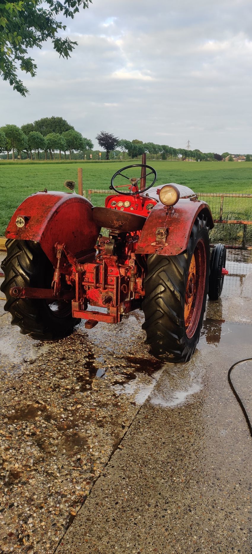 Hanomag Granit R332 - Hanomag export model ral kleur