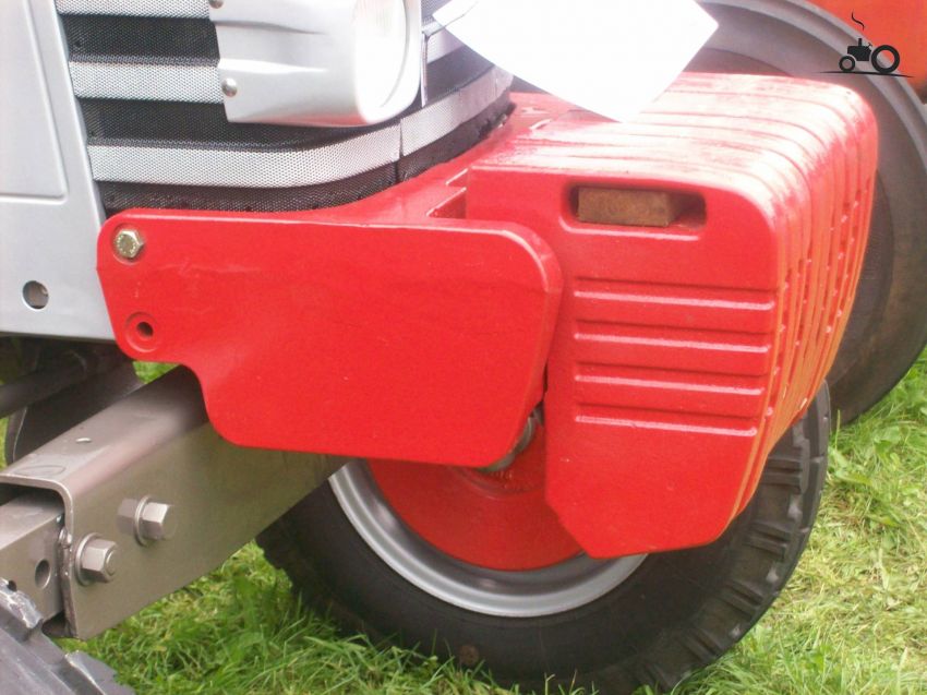 Massey Ferguson 155 - Welk type frontgewichten zijn origineel?
