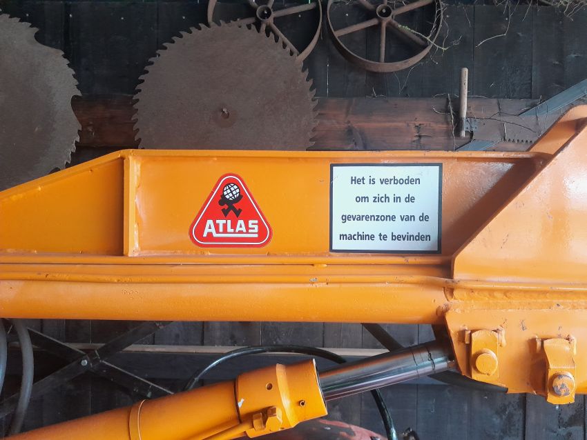 Foto Atlas AL 402 #1537572