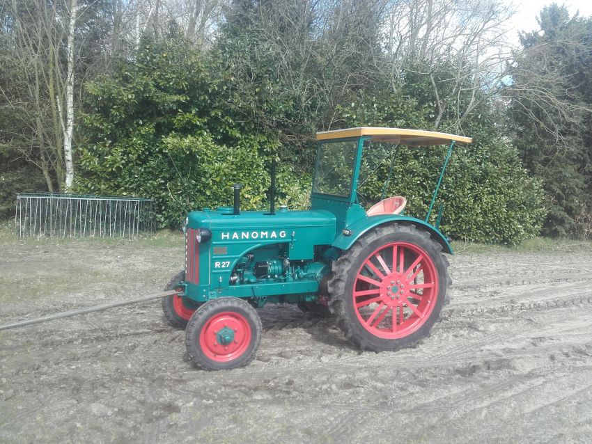 Hanomag R27 - Hoe de herrie van het dak oplossen