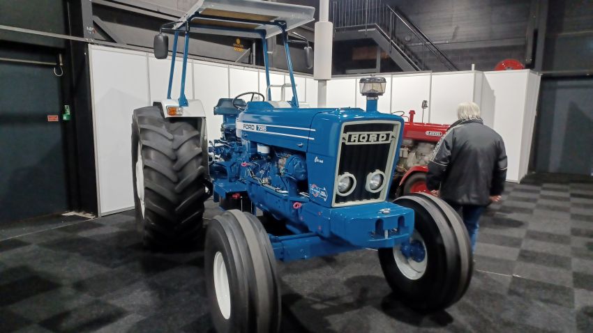 Foto Ford 7095 #1559317