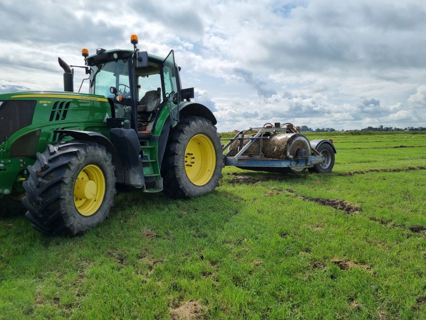 Foto Werktuigen Landrol #1534955