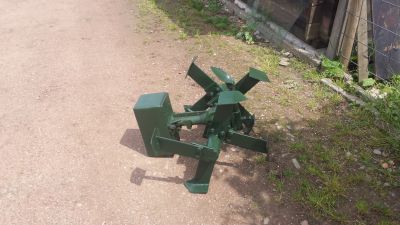 Te koop: Spitfrees voor Tuinfrees Ferrari of BCS