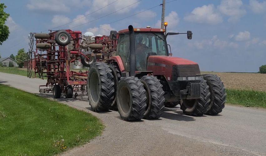 Case IH MX 240 Magnum Specs and data - United Kingdom