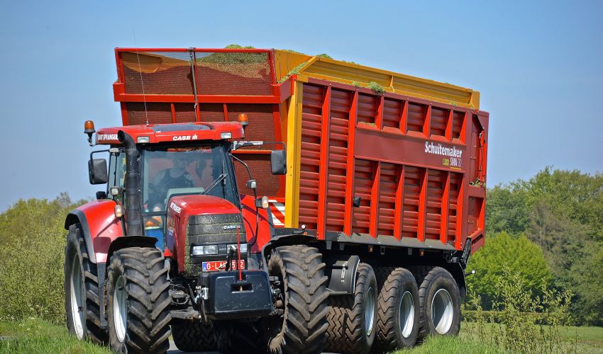 Case IH CVX 195 Fiche technique / Info - France