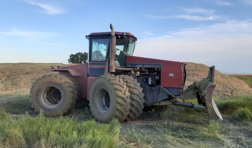 Case International 9240 Fiche technique / Info - France