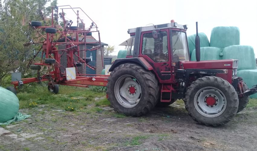 Case 856 XL Specs and data - United Kingdom