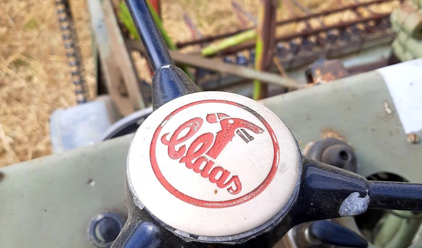 Claas Logo Specs and data - United Kingdom