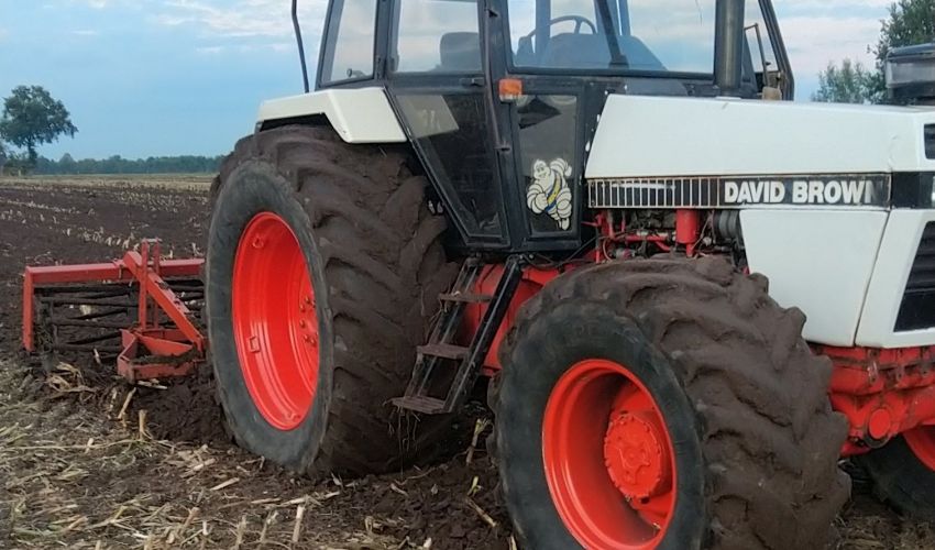 David Brown 1690 Specs and data - United Kingdom