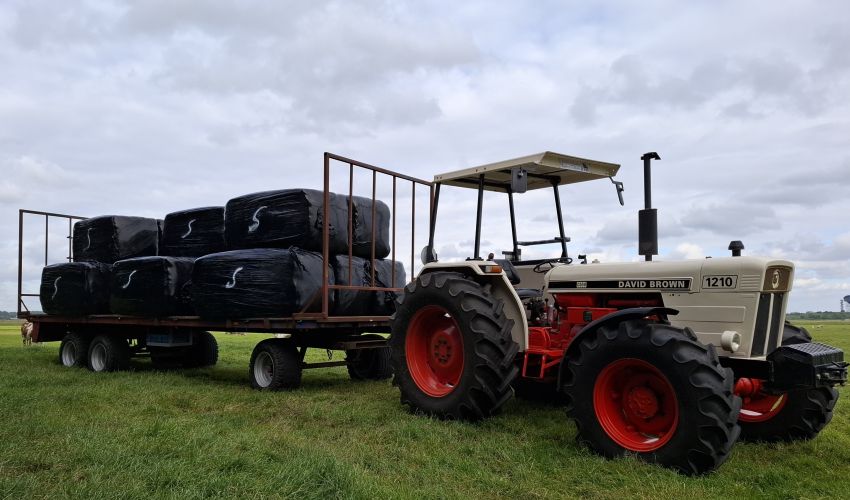 David Brown 1210 Fiche technique / Info - France