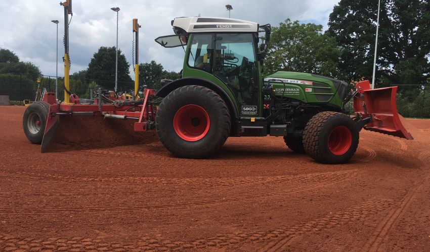 Fendt 211 F Caracteristicas / Ficha tecnica - España