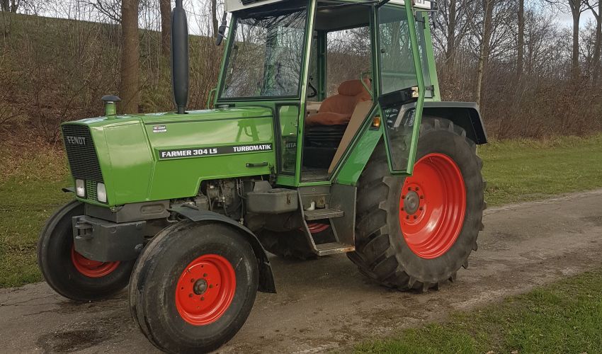Fendt 304 LS Fiche technique / Info - France