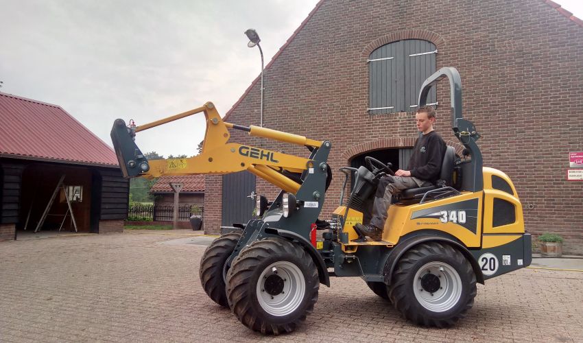 Gehl AL 340 Fiche technique / Info - France