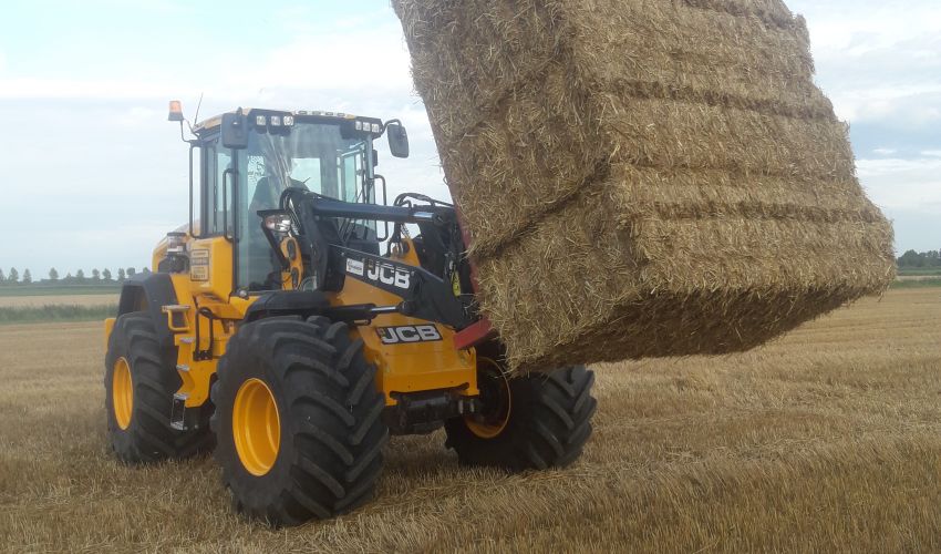 JCB 427 HT Specs and data - United Kingdom