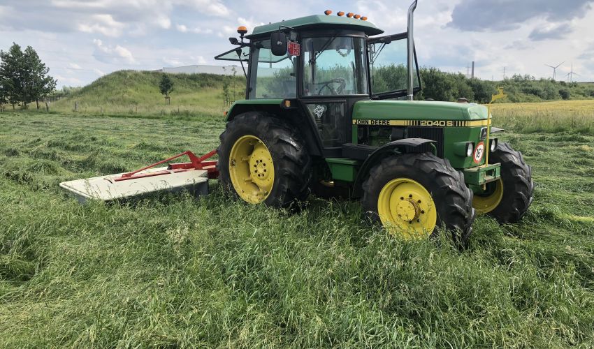 John Deere 2040 S Specs and data - United Kingdom