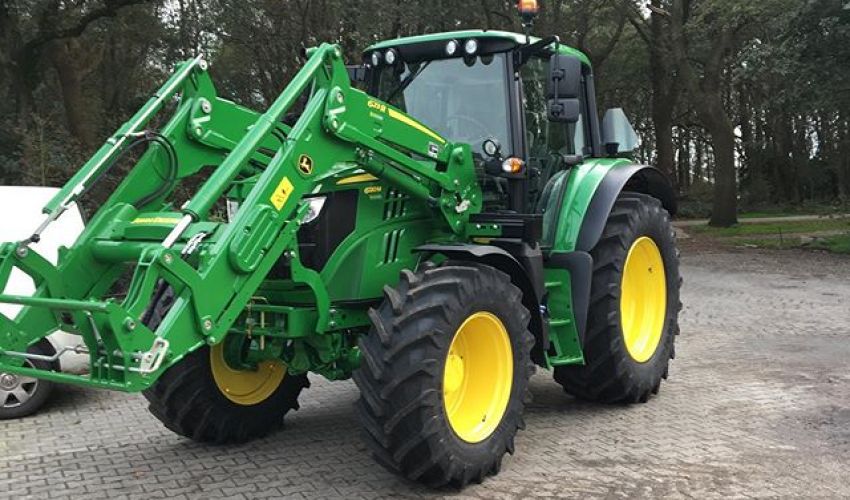 John Deere 6120M Fiche technique / Info - France