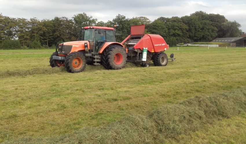 Kubota M128X Technische Daten - Deutschland