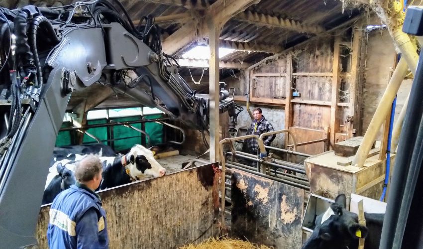 Mecalac 12 MXT Fiche technique / Info - France