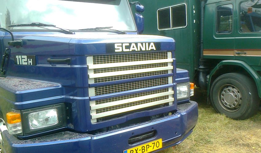 Scania T112 Specs and data - United Kingdom