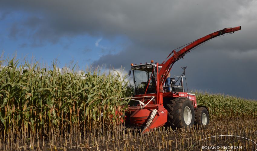 Steyr 8320 Specs and data - United Kingdom