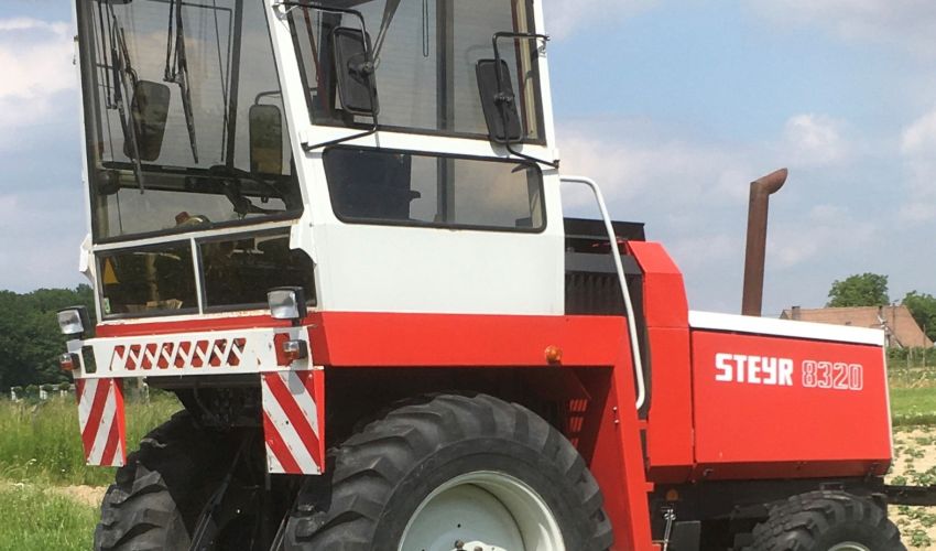 Steyr 8320 Specs and data - United Kingdom