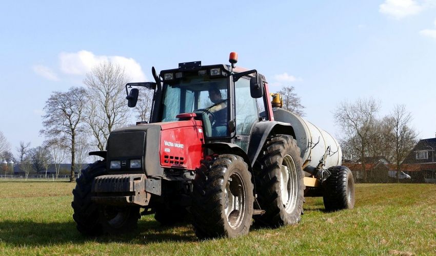 Valtra Valmet 6550 Fiche technique / Info - France