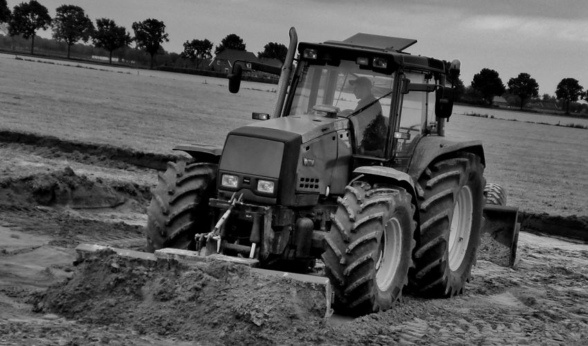 Valtra Valmet 8750 Specs and data
