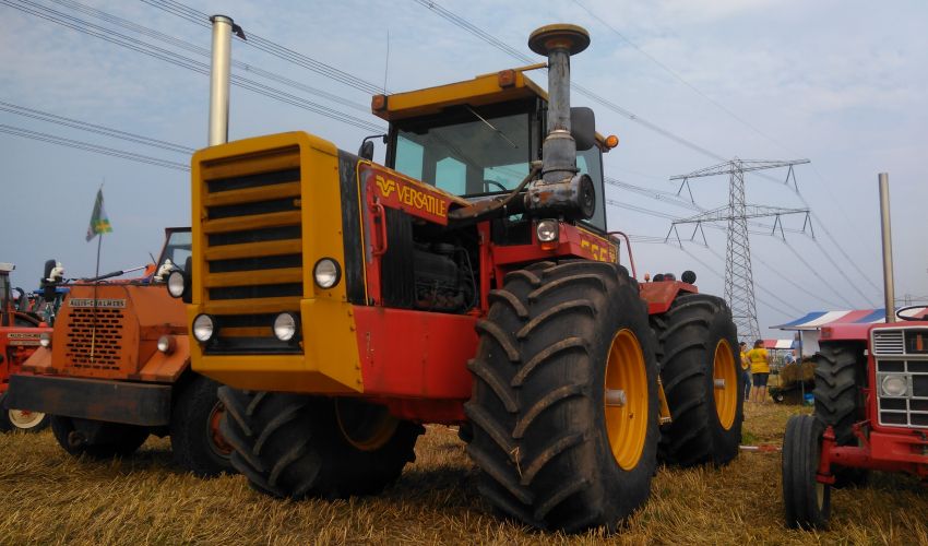 Versatile 555 Technische Daten - Deutschland