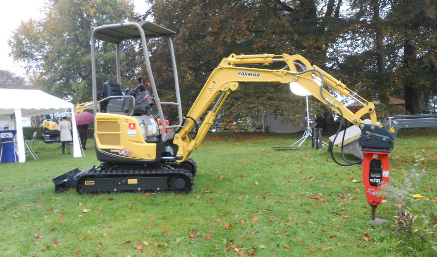 Yanmar ViO17 Fiche technique / Info - France