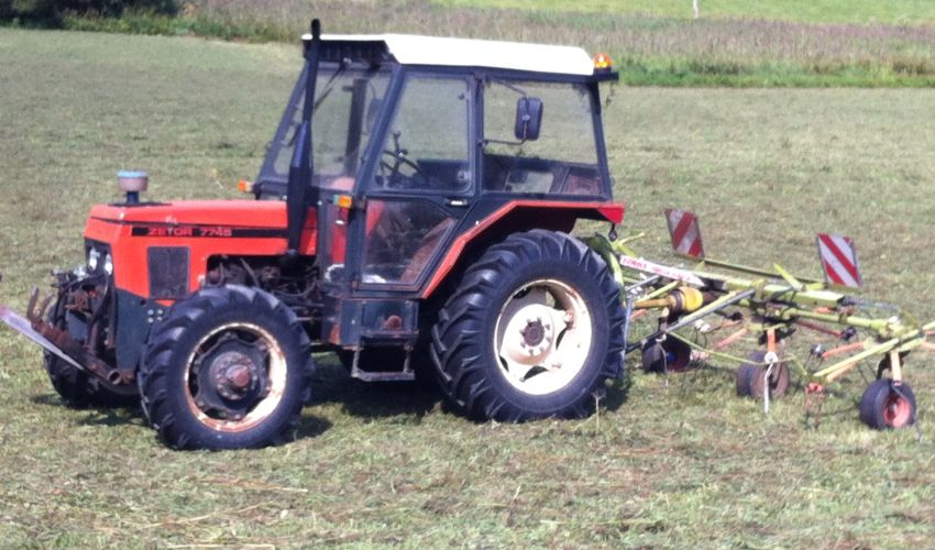 Zetor 7745 Technische Daten - Deutschland