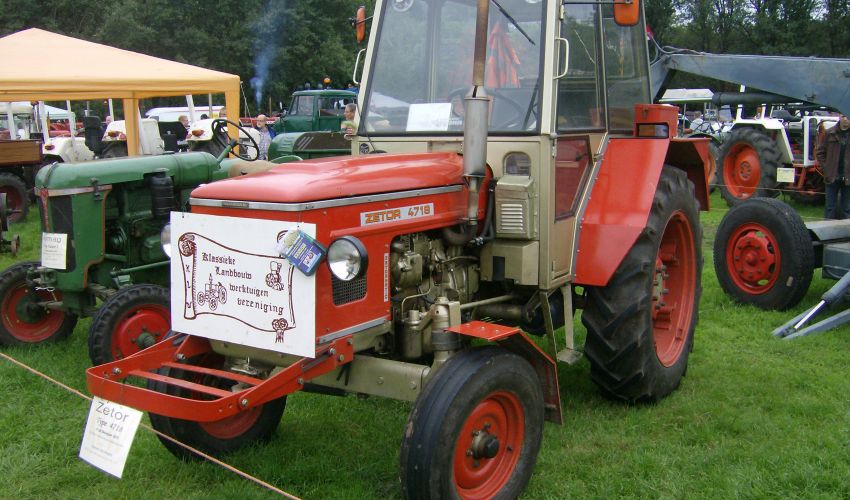 Zetor 4718 Technische Daten
