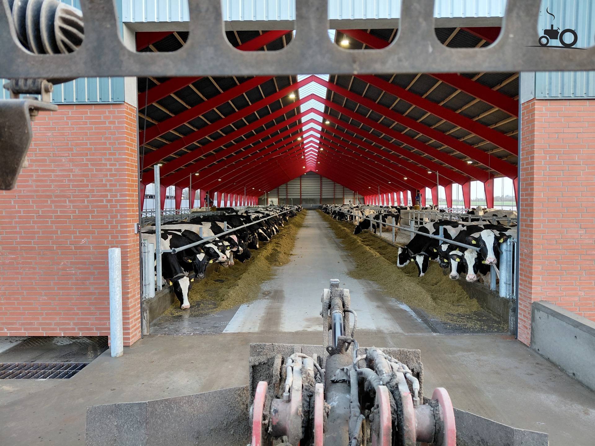 Ingebruikname nieuwe stal met Weidemann 1770