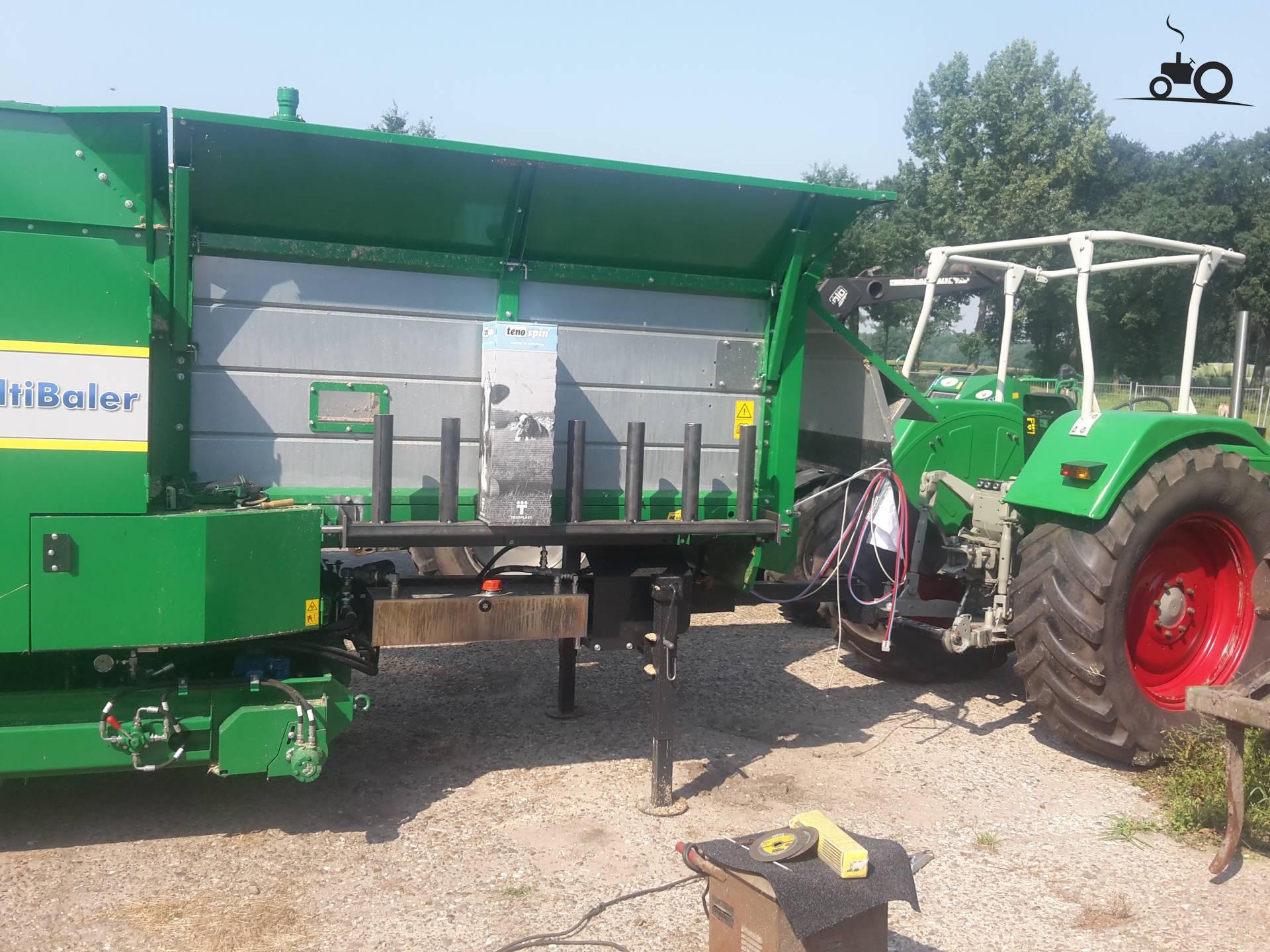 Foto Agronic MR 1210 van Vleesvee Bedrijf Ni'j Holthoes