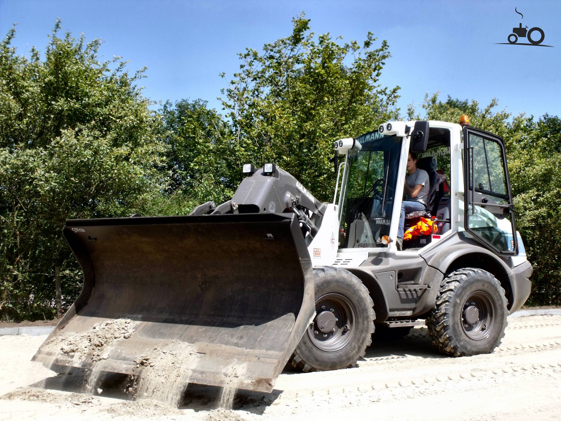 Foto Ahlmann AZ 95 #513843