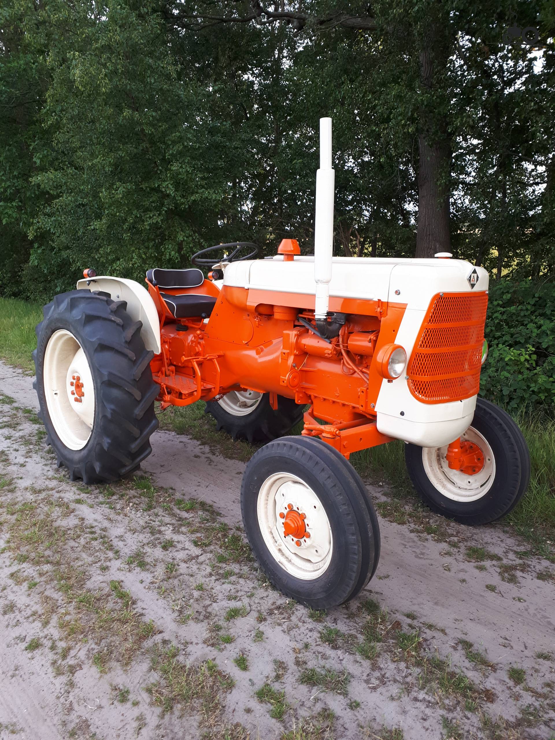 Allis-Chalmers ED 40