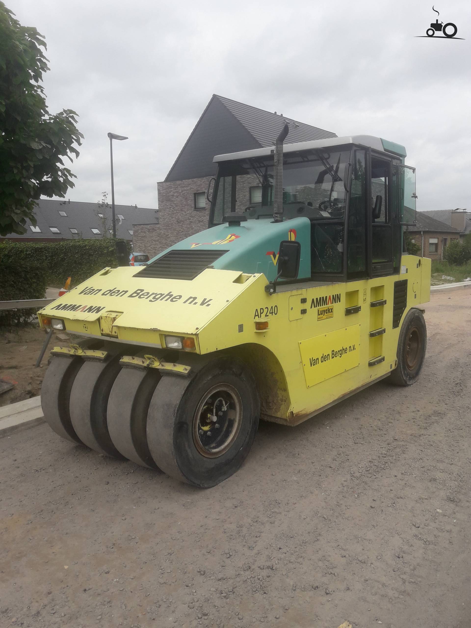Foto Ammann Yanmar B37V #1311887