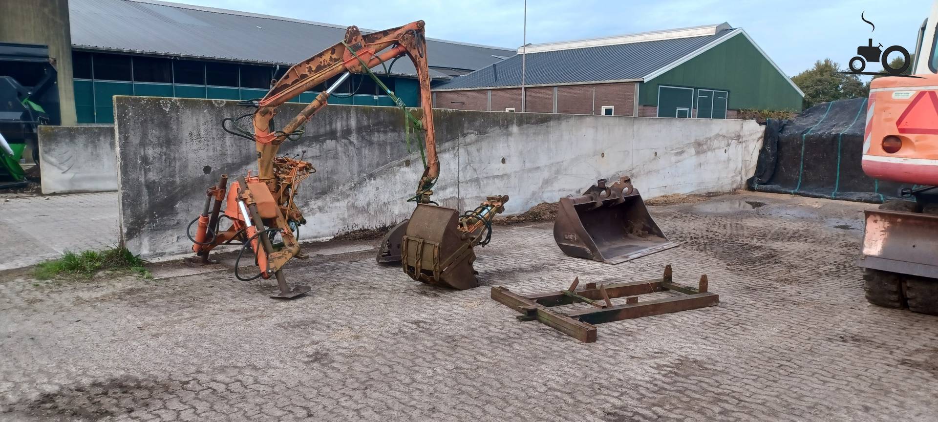 Foto Atlas AL 402 #1497739