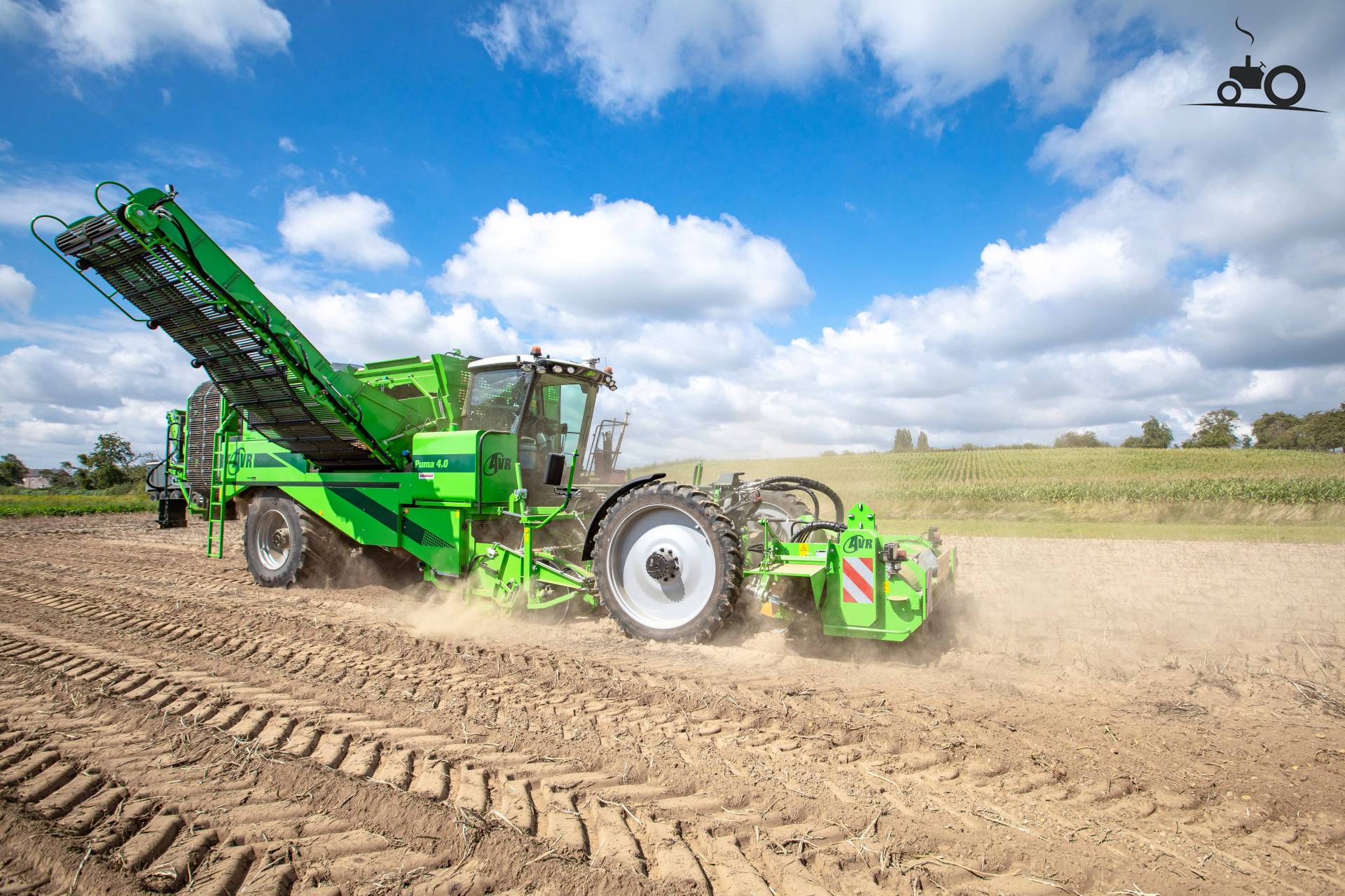 Foto Avr Puma 3 van Van Den Borne Aardappelen