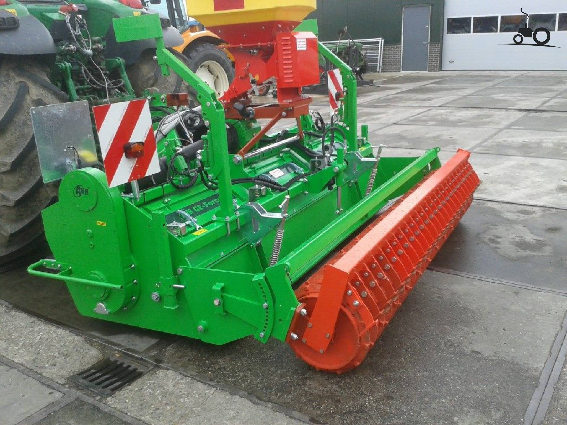 Foto Avr GeForce #892098