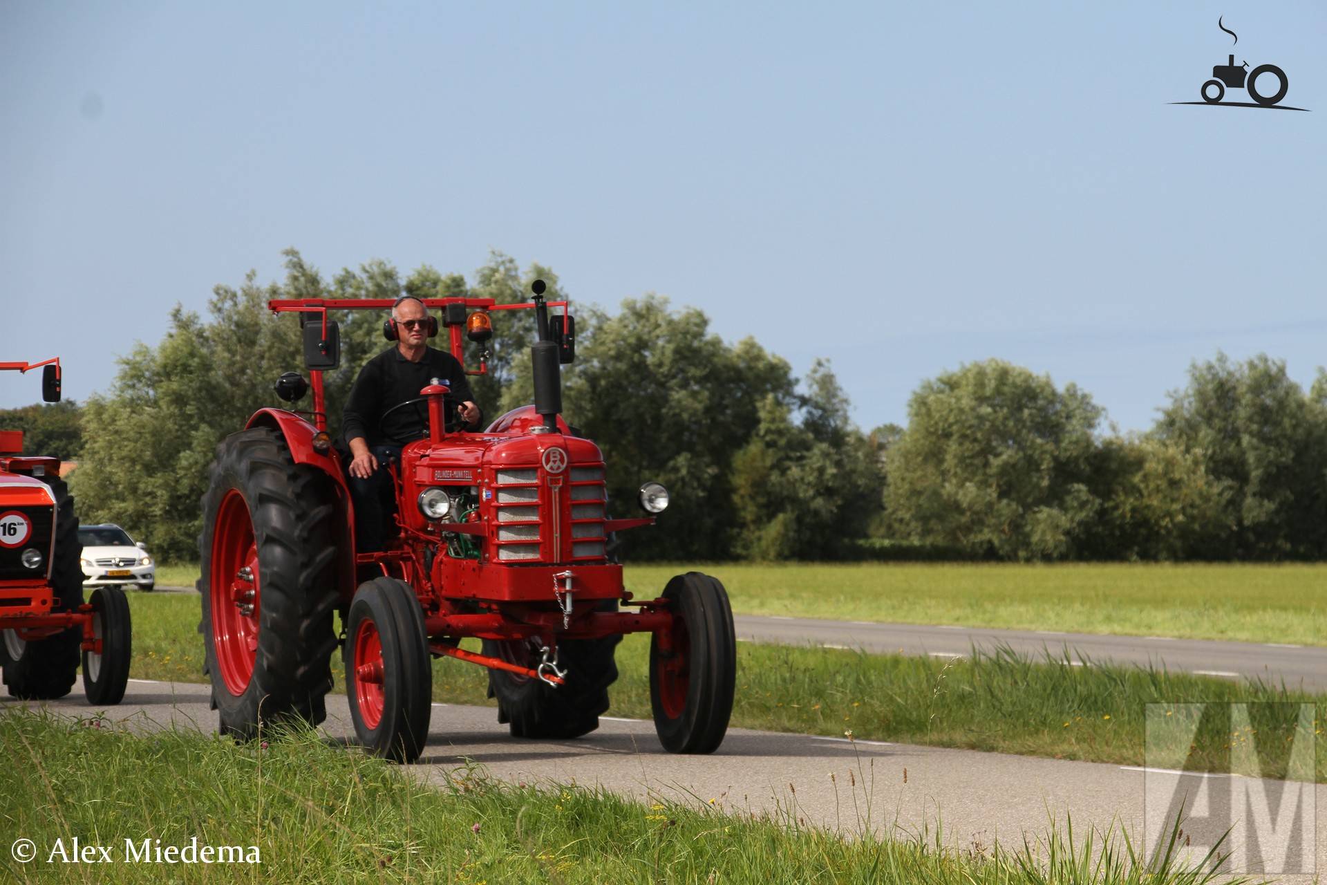 Bolinder Munktell 350