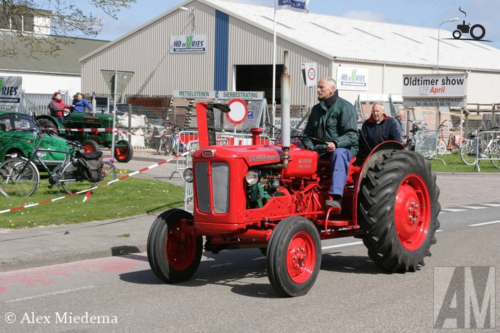 Bolinder Munktell 320